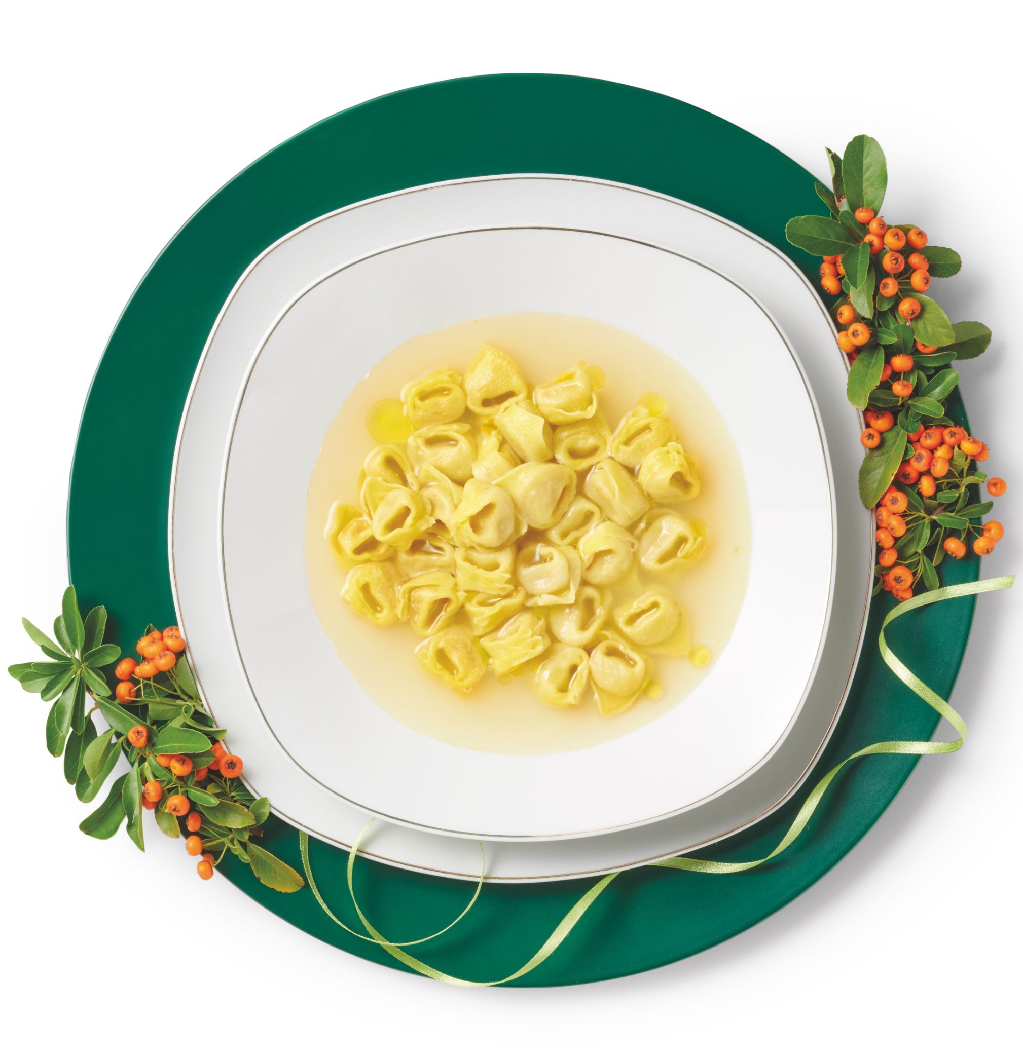 Tortellini di Modena in brodo di cappone