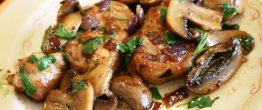 Animelle di vitellino da latte porcini e champignon con burro acido